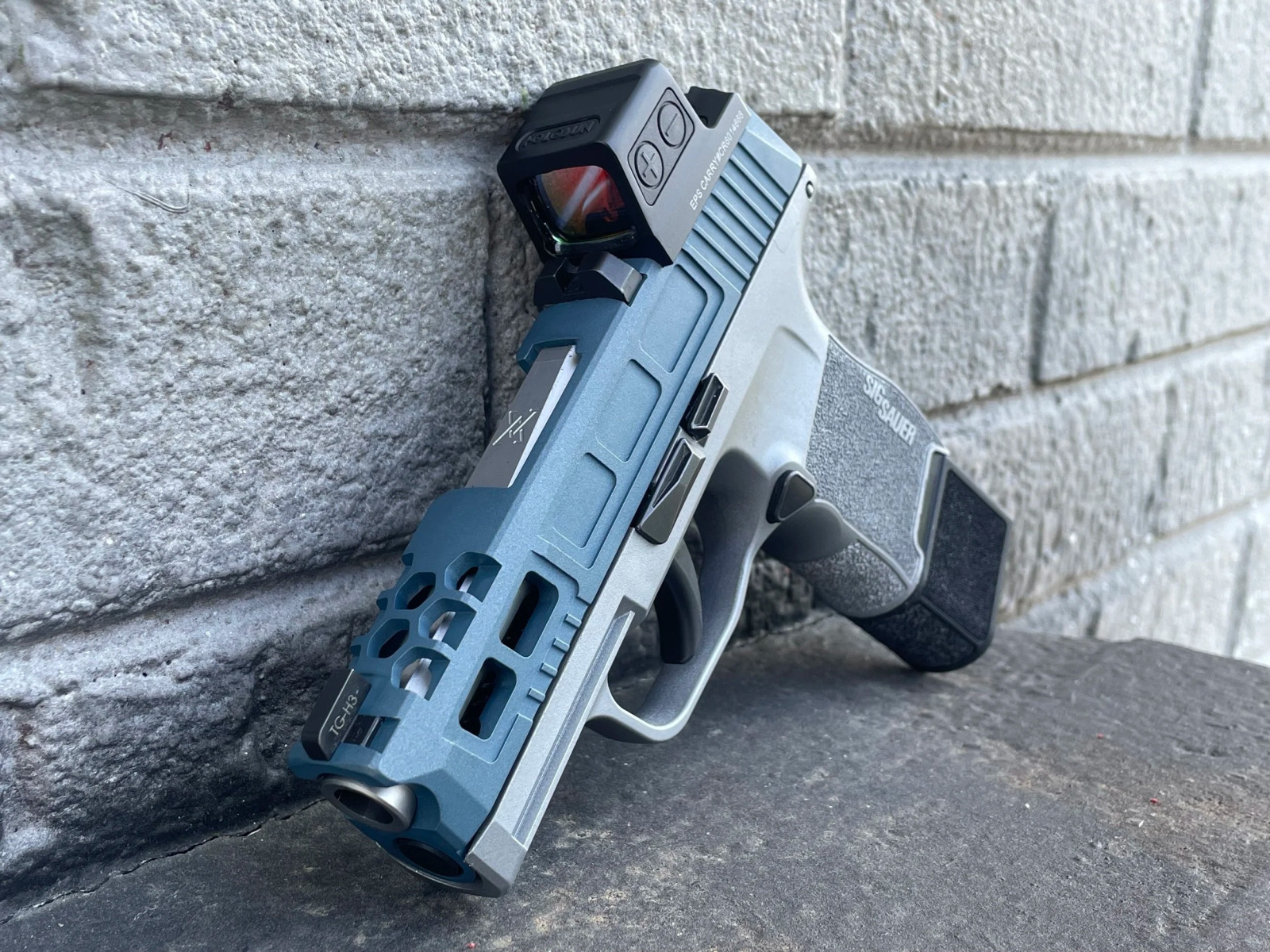 Samples - Tri Tactical